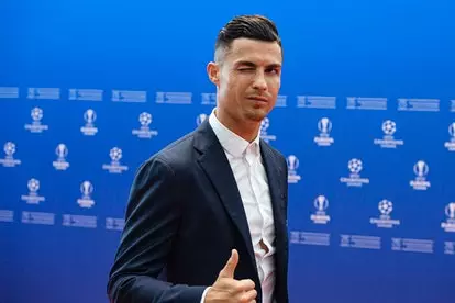 UCristiano Ronaldo ngo-2019.