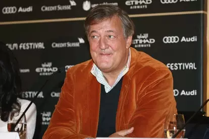 Ne obremenjuj se z J.K. Rowlingova slaba stran, naj bi opozoril Stephen Fry 107119_2