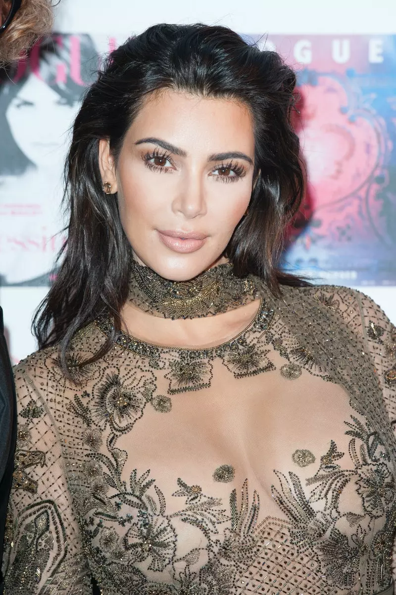 Kim Kardashian tayyorlanishi uchun qancha vaqt ketadi? Unga yaxshi ko'rinish vaqt talab qiladi 146420_1