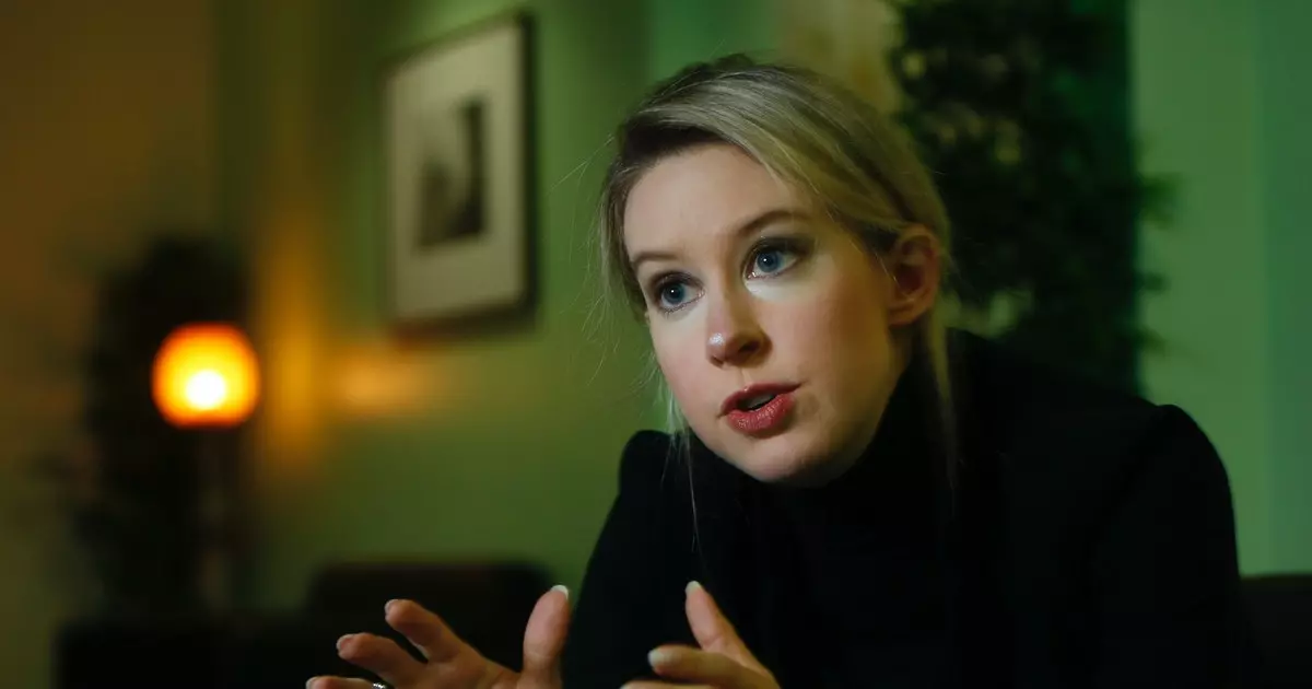 Elizabeth Holmes wali kama aysan hadlin "Dopout"