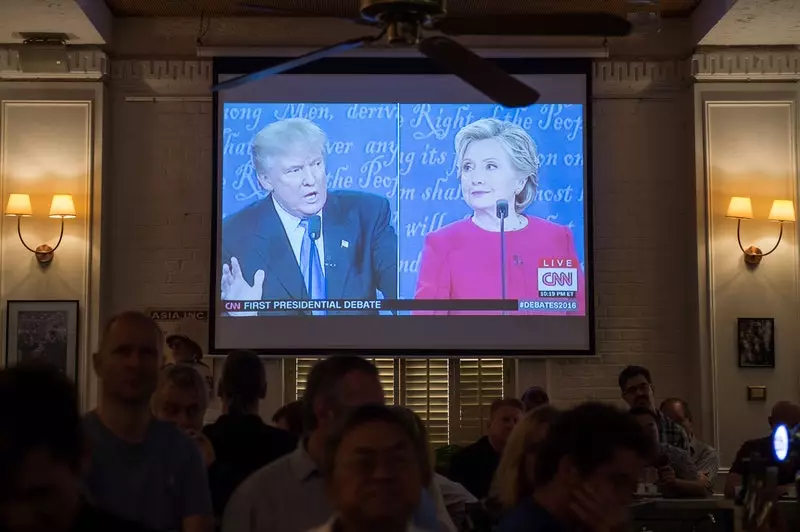 Pertikaian Donald Trump-Hillary Clinton Menghancurkan Setiap Rekor Debat Lainnya Dalam Sejarah 160363_1