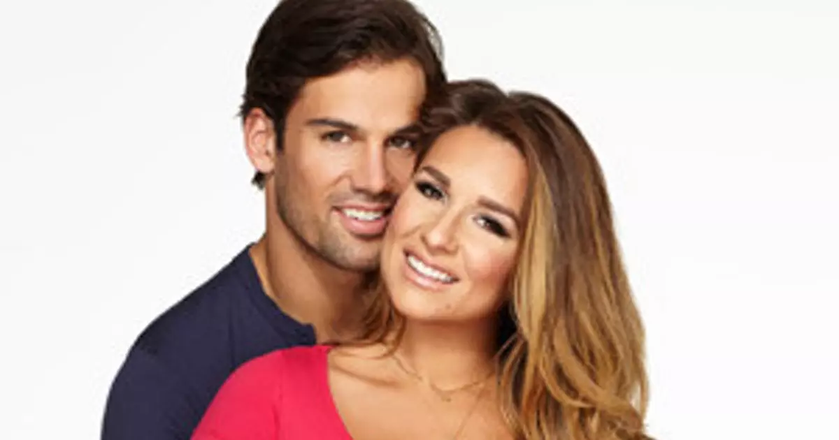 'Eric & Jessie' 'Psasamartuar' falë yjeve me famë të lehtë Eric Decker dhe Jessie James