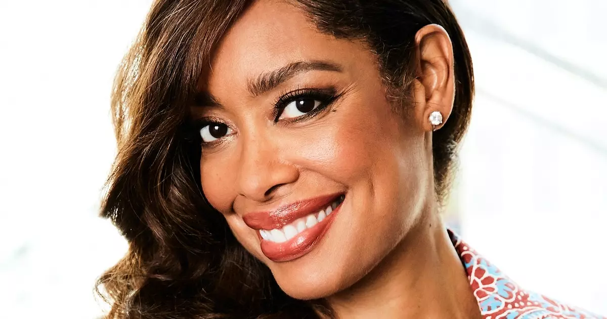 'Pearson' តារា Gina Torres កំណត់ឡើងវិញនូវឧត្តមភាពខ្មៅនៅលើលក្ខខណ្ឌផ្ទាល់ខ្លួនរបស់នាង