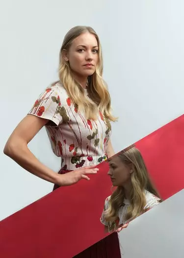 Karaktera 'Handmaid's Tale' ya Yvonne Strahovski çawa Stereotipek Jinê ya Zerar dişikîne 198509_3