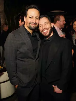 Lin-Manuel Miranda und Robin de Jesus, der Michael in Tick, Tick, Boom und der Premiere spielt.