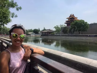 Jessica Morgan ved Det Forbudte Palads i Beijing, Kina