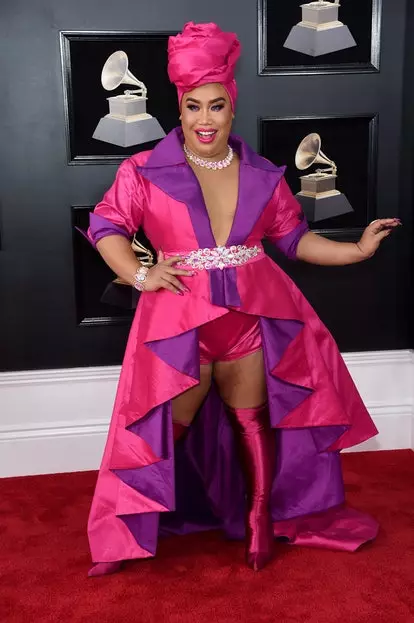 Pakaian Grammy 2018 Patrick Starrr Merupakan Penampilan Malam Paling Liar 233208_2