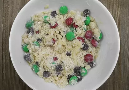 Resep Cookie Natal Iki Kanggo Siji Wong Iki minangka Sajian Liburan sing Sampurna Kanggo Sampeyan (Santa Bisa Njaluk Dhewe) 2346_10