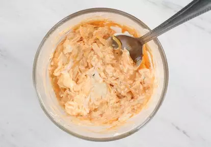 Ovaj Buffalo Ranch Dip recept za jednu osobu je jedina stvar koja vam treba u vašem arsenalu grickalica 2359_6