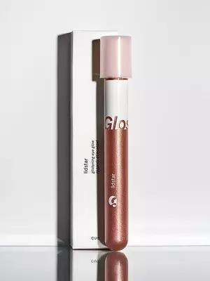 Glossier Lidstar Dupes бар жана бул NYX голографиялык гало көздүн өңү эң жакшы болушу мүмкүн 236983_9