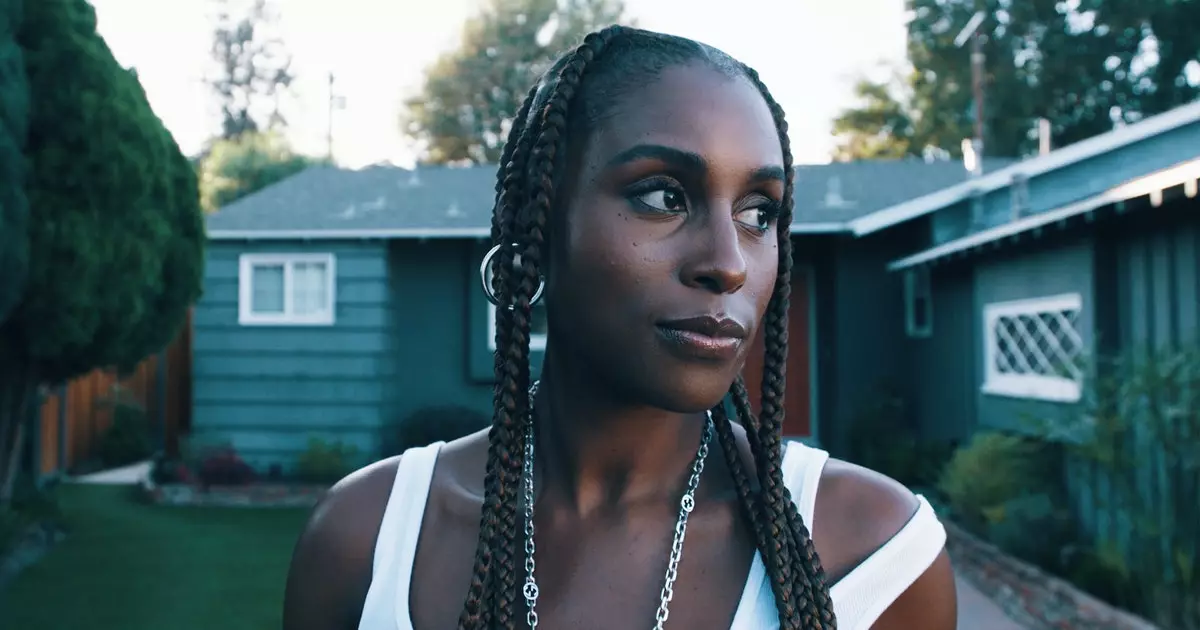 Issa Rae ייַנטיילן די מאָמענץ וואָס טשיינדזשד איר לעבן אויף אייביק