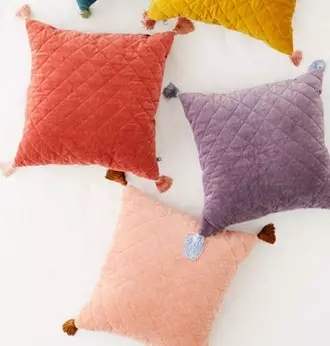 Bantal Baldu Baldu Lempar