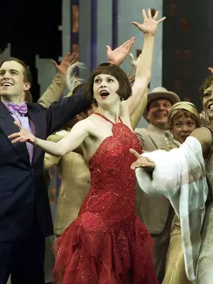 Sutton Foster, 28 anos, tinha acabado de ganhar um Tony Award por 'Thoroughly Modern Millie'.