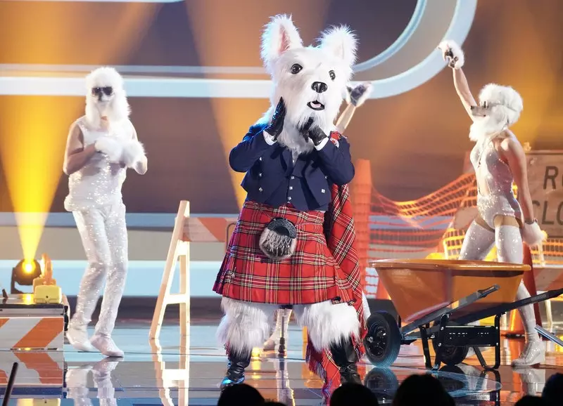 Terrier joue sur la saison 7 de « Masked Singer ».