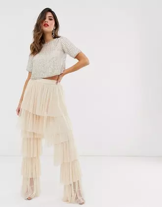 लेस आणि मणी टायर्ड Tulle Palazzo पायघोळ