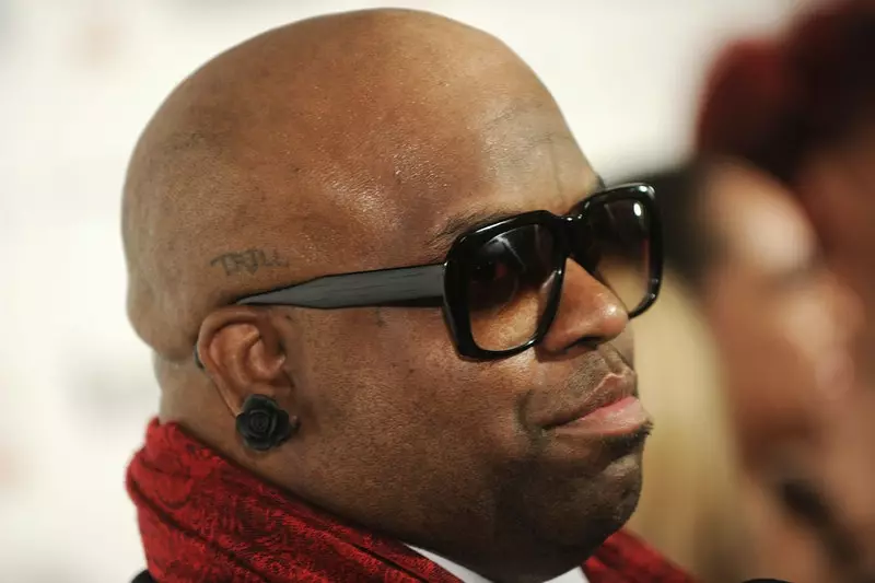 CeeLo Green отпадна от Военно-музикален фестивал, защото не искат апологет за изнасилване в шоуто си 31250_1