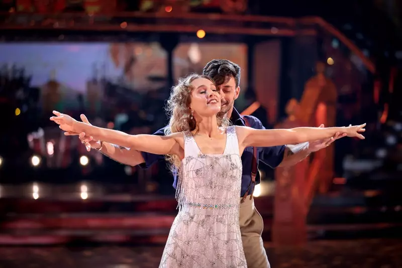 Rose Ayling-Ellis în „Strictly Come Dancing” 2021