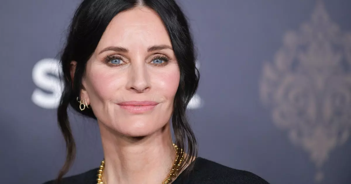 Courteney Cox nu-și amintește să fi filmat „Friends”