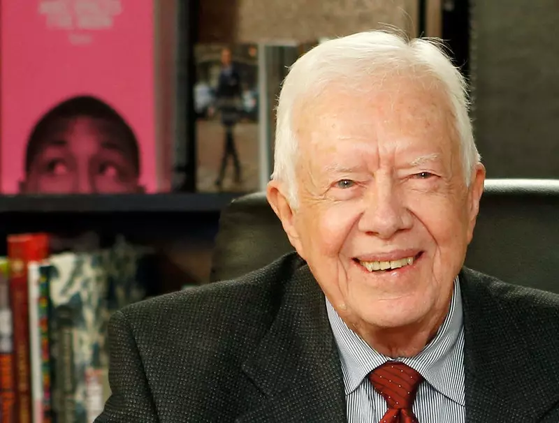 Jimmy Carter Ya Tabbatar Tsofaffin Farin Maza Zasu Iya Zama Mata, Kuma Manya A Wannan 330165_1