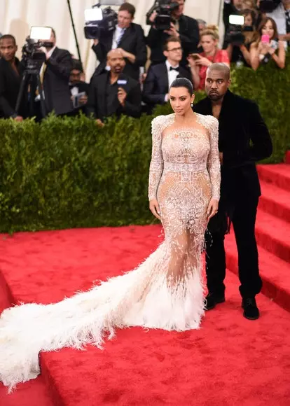 Kanye West Enfliyanse Style Kim Kardashian Nan 7 Fason Enpòtan Sa yo 3752_4