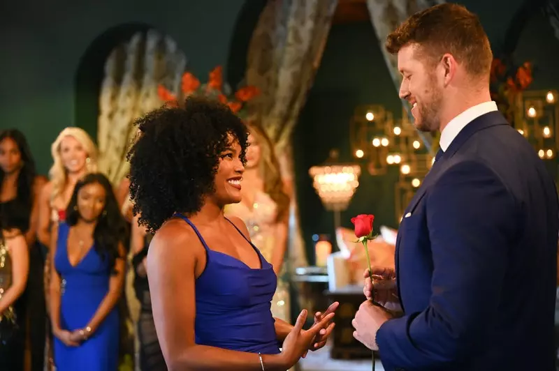 No 'The Bachelor' rifft d'Sierra Jackson rassistesch Duebelnormen op Twitter 379_1