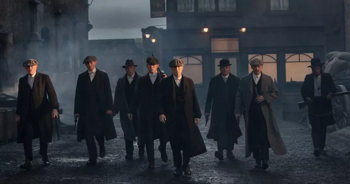 'Peaky Blinders' Alum Joe Cole Ṣe Kikopa Ni Atẹgun Ami Ami 1960 Tuntun