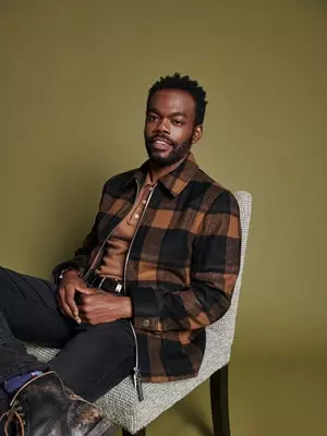 William Jackson Harper na-atụ egwu Tweets gị akpịrị ịkpọ nkụ 41_4