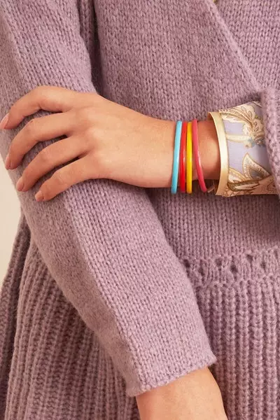 Bracelet manchette en émail arc-en-ciel licorne en fuchsia: image 1