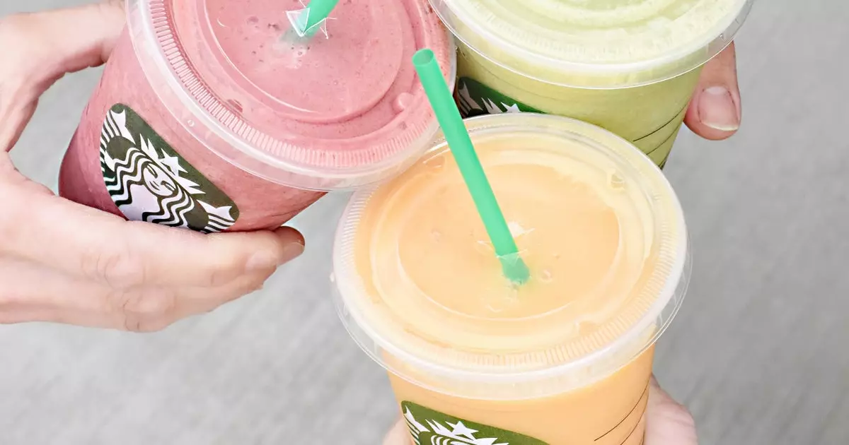 Starbucks Kale Smoothies už existujú, tak ako inak by mohli dostať listovú zelenú do jedálnička?