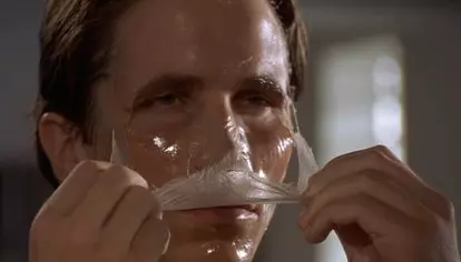 14 lietas “American Psycho” ir sagrautas, jo Huey Lewis un ziņas tagad ir pārāk biedējošas 58798_4