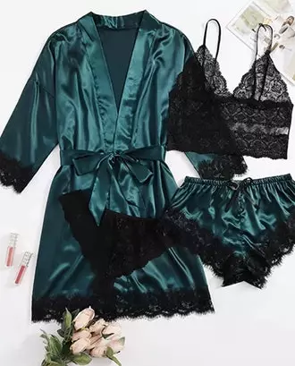 WDIRARA Satin Lace Cami Top Lingerie Piyama Set dengan Jubah