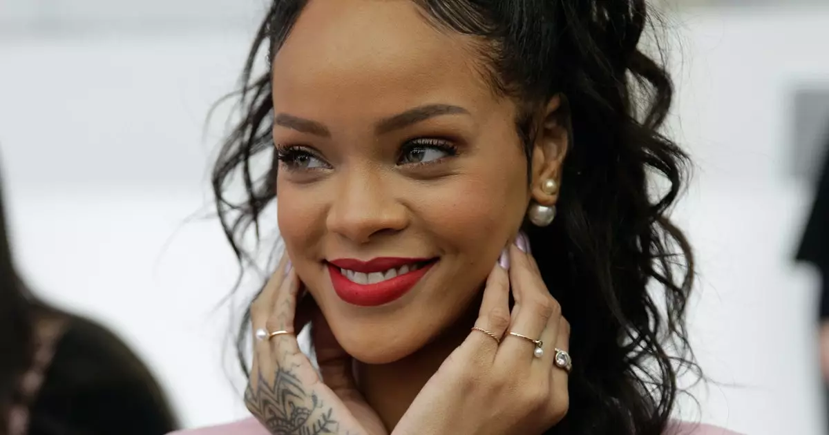 6 Tips Ahli Untuk Menata Tepi Rambut, Langsung Dari Penata Rambut Rihanna