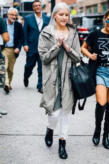 ภาพถ่ายสไตล์สตรีทของ New York Fashion Week เพื่อสร้างแรงบันดาลใจให้กับ OOTD คนต่อไปของคุณ — รูปถ่าย 97499_4